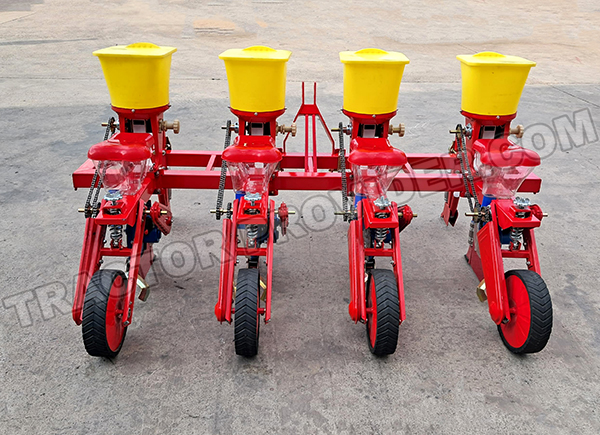 Corn Planter (3 to 4 rows)