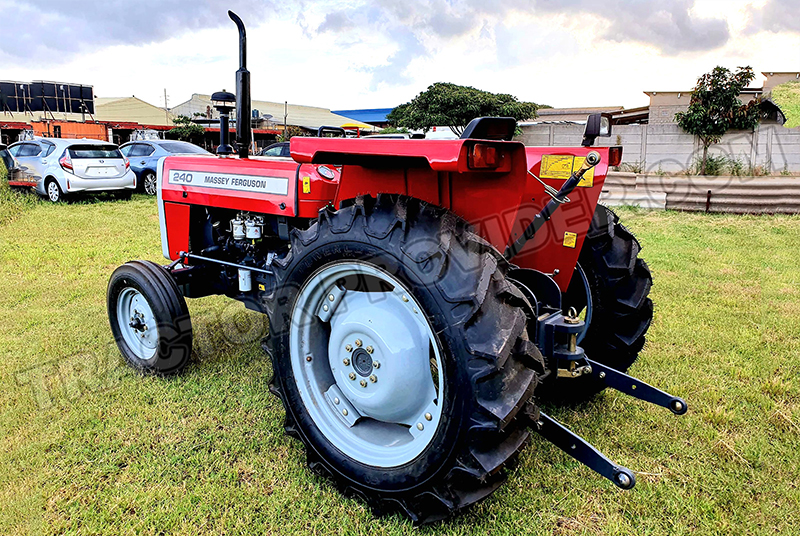 MF 240 Tractor 50hp Tractors for Sale in Vanatu | Tractor Provider Vanatu